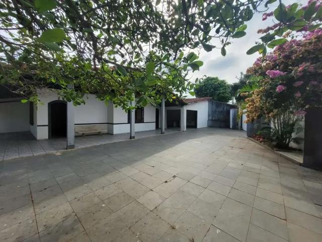 Casa / Sobrado para Venda em Mongaguá/SP Jardim Praia Grande 3 Quartos