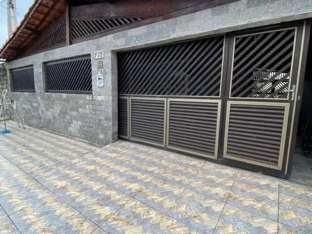 Casa / Sobrado para Venda em Mongaguá/SP Jardim Praia Grande 2 Quartos