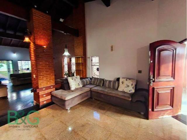 Casa / Sobrado para Venda em Mococa/SP Jardim Rigobelo 5 Quartos