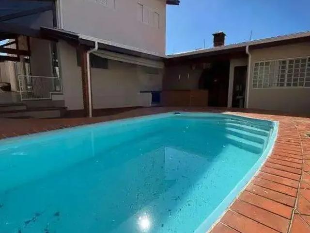 Casa / Sobrado para Venda em Mogi Mirim/SP Jardim Getúlio Vargas 3 Quartos