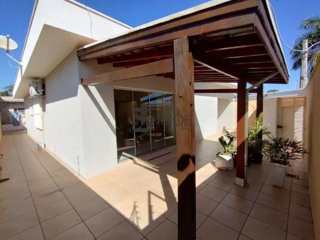 Casa / Sobrado para Venda em Mogi Mirim/SP Jardim Itapema 4 Quartos