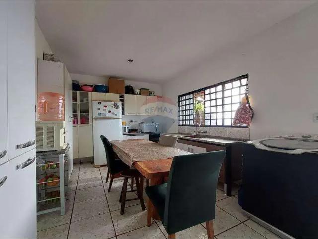 Casa / Sobrado para Venda em Mogi Mirim/SP Loteamento Linda Chaib 3 Quartos