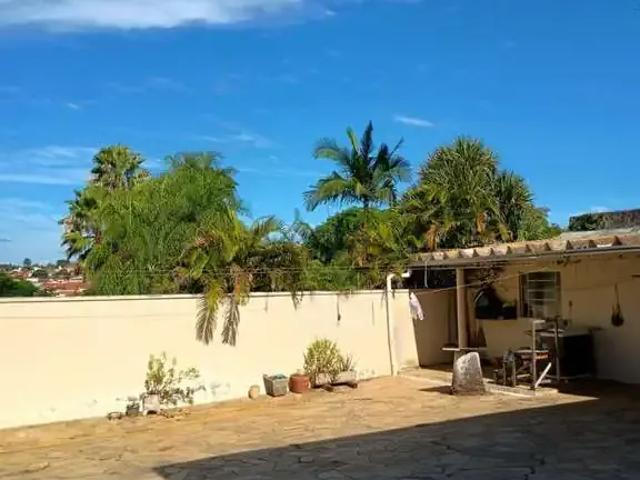 Casa / Sobrado para Venda em Mogi Mirim/SP Loteamento Nova Mogi 4 Quartos