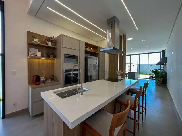 Casa / Sobrado para Venda em Mogi Mirim/SP Residencial Vila Toscana 3 Quartos