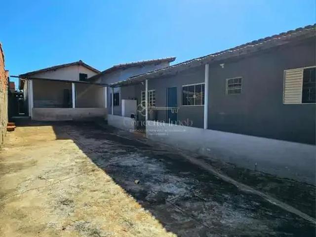 Casa / Sobrado para Venda em Mogi Mirim/SP Tucura 2 Quartos