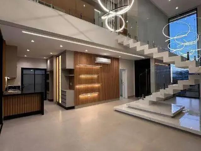 Casa / Sobrado para Venda em Mogi Mirim/SP Tucura 4 Quartos