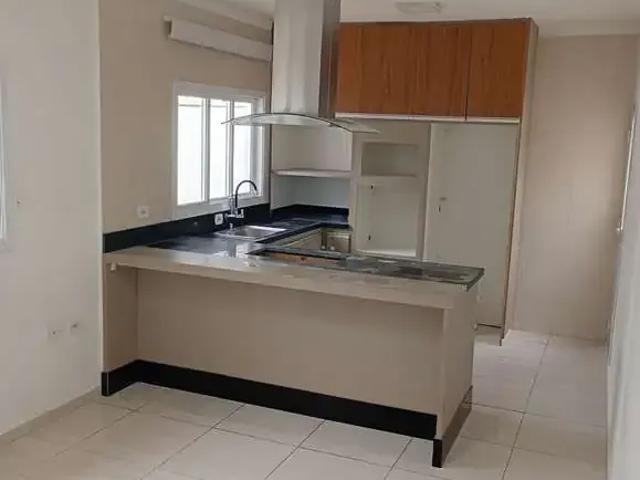 Casa / Sobrado para Venda em Mogi das Cruzes/SP Vila Nova Aparecida 3 Quartos