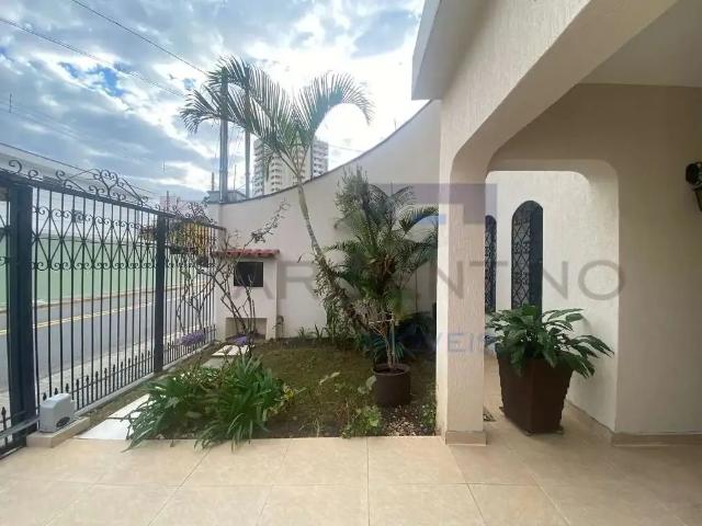 Casa / Sobrado para Venda em Mogi das Cruzes/SP Vila Oliveira 3 Quartos