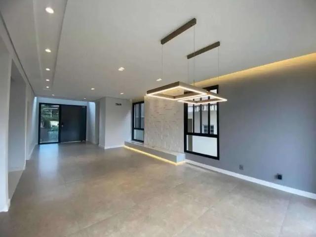 Casa / Sobrado para Venda em Mogi das Cruzes/SP Vila Oliveira 3 Quartos