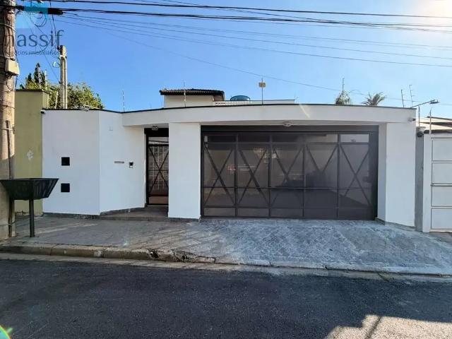 Casa / Sobrado para Venda em Mogi das Cruzes/SP Vila Oliveira 3 Quartos