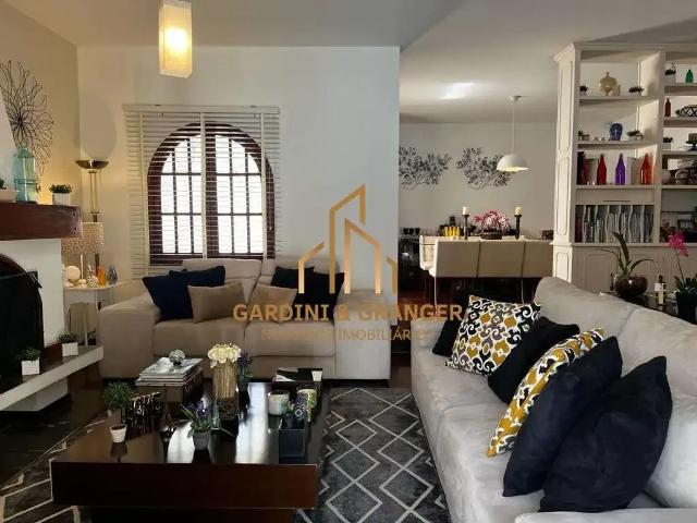 Casa / Sobrado para Venda em Mogi das Cruzes/SP Vila Oliveira 3 Quartos