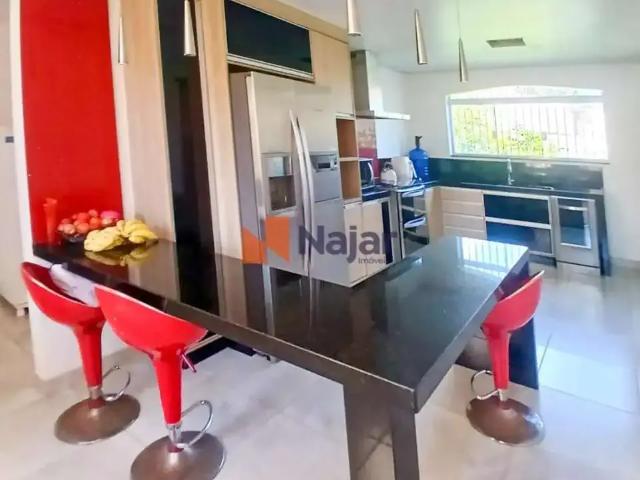 Casa / Sobrado para Venda em Mogi das Cruzes/SP Vila Oliveira 4 Quartos