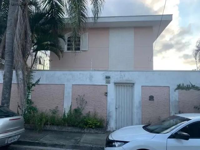 Casa / Sobrado para Venda em Mogi das Cruzes/SP Vila Oliveira 4 Quartos