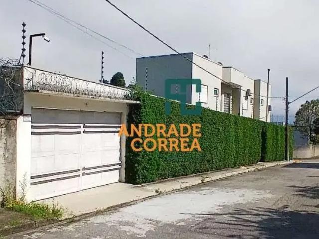 Casa / Sobrado para Venda em Mogi das Cruzes/SP Vila Oliveira 4 Quartos