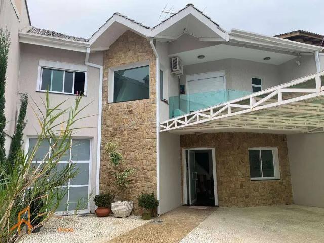 Casa / Sobrado para Venda em Mogi das Cruzes/SP Vila Oliveira 4 Quartos