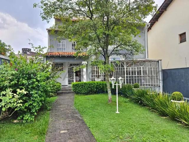 Casa / Sobrado para Venda em Mogi das Cruzes/SP Vila Oliveira 4 Quartos