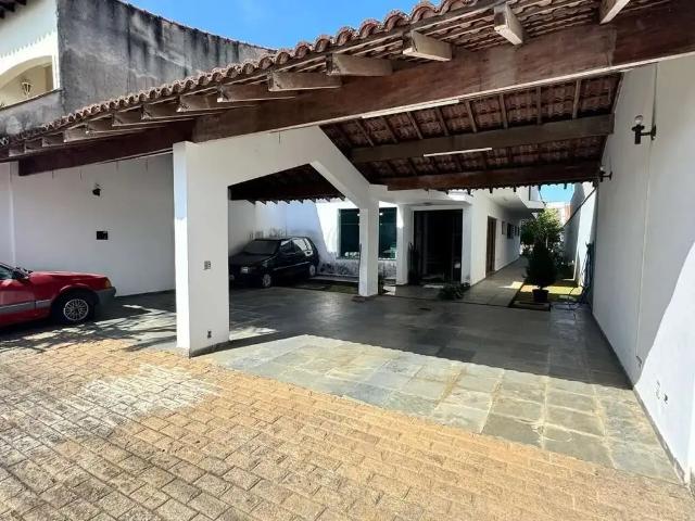 Casa / Sobrado para Venda em Mogi das Cruzes/SP Vila Oliveira 4 Quartos