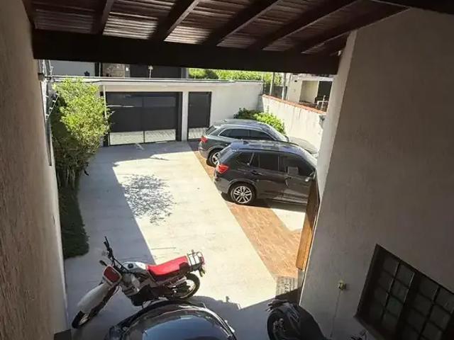Casa / Sobrado para Venda em Mogi das Cruzes/SP Vila Oliveira 4 Quartos
