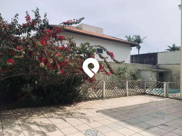 Casa / Sobrado para Venda em Mogi das Cruzes/SP Vila Oliveira 4 Quartos