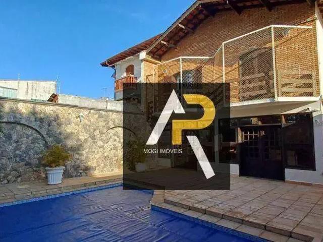 Casa / Sobrado para Venda em Mogi das Cruzes/SP Vila Oliveira 5 Quartos