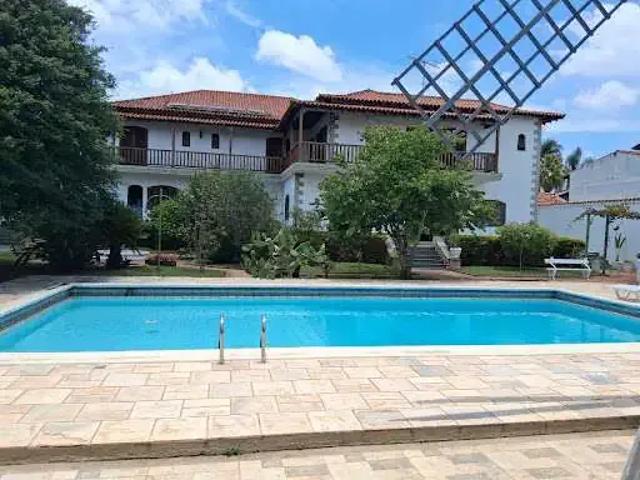 Casa / Sobrado para Venda em Mogi das Cruzes/SP Vila Oliveira 6 Quartos