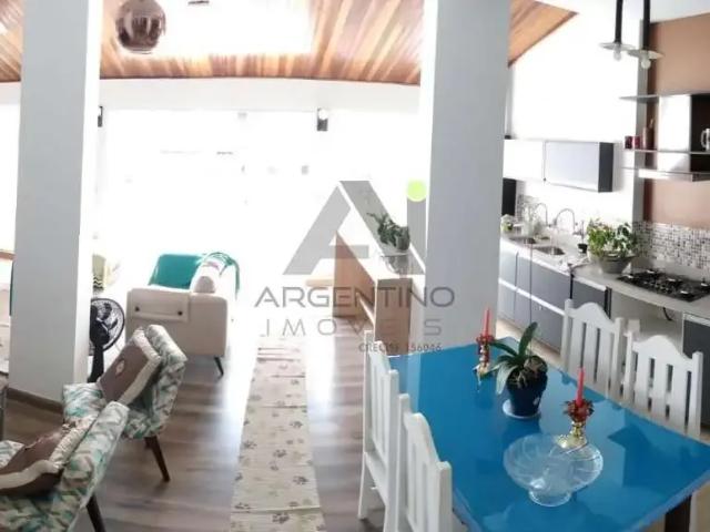 Casa / Sobrado para Venda em Mogi das Cruzes/SP Vila Oliveira 6 Quartos