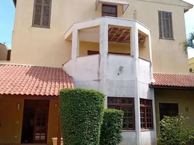 Casa / Sobrado para Venda em Mogi das Cruzes/SP Vila Oliveira 6 Quartos