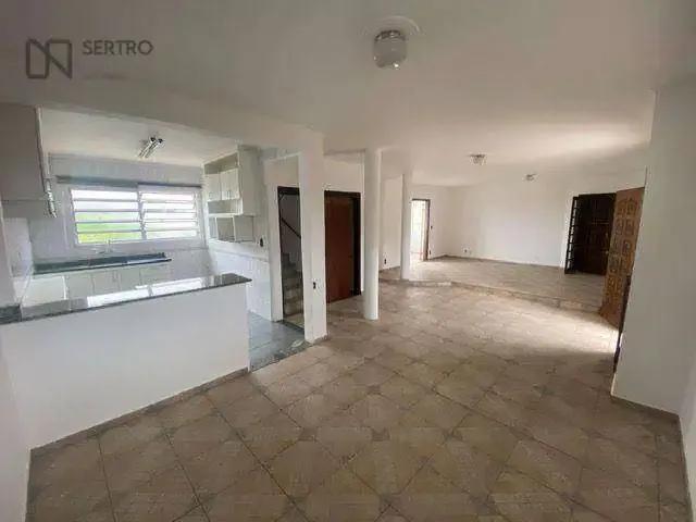 Casa / Sobrado para Venda em Mogi das Cruzes/SP Vila Oliveira 6 Quartos
