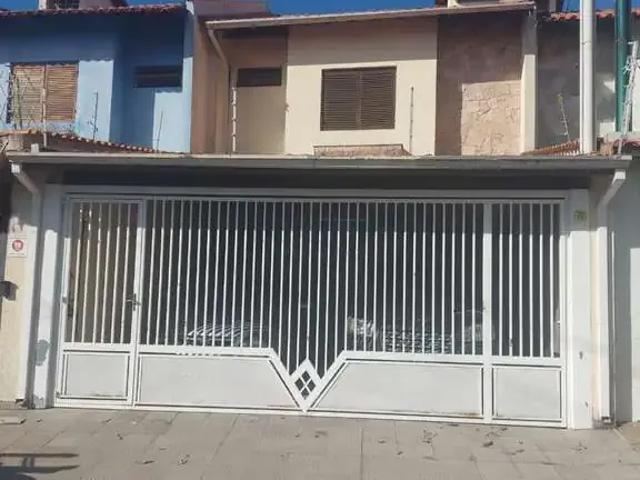 Casa / Sobrado para Venda em Mogi das Cruzes/SP Vila Lavínia 3 Quartos
