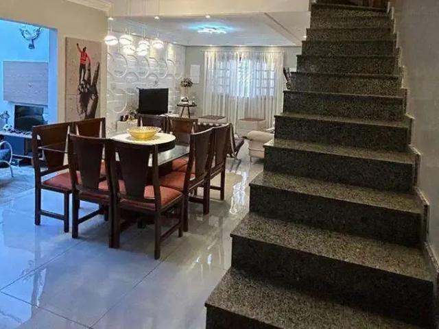 Casa / Sobrado para Venda em Mogi das Cruzes/SP Vila Lavínia 3 Quartos