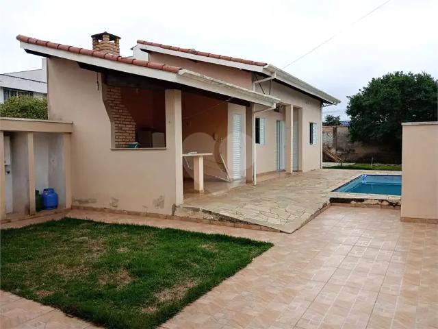 Casa / Sobrado para Venda em Mogi das Cruzes/SP Vila Suissa 4 Quartos