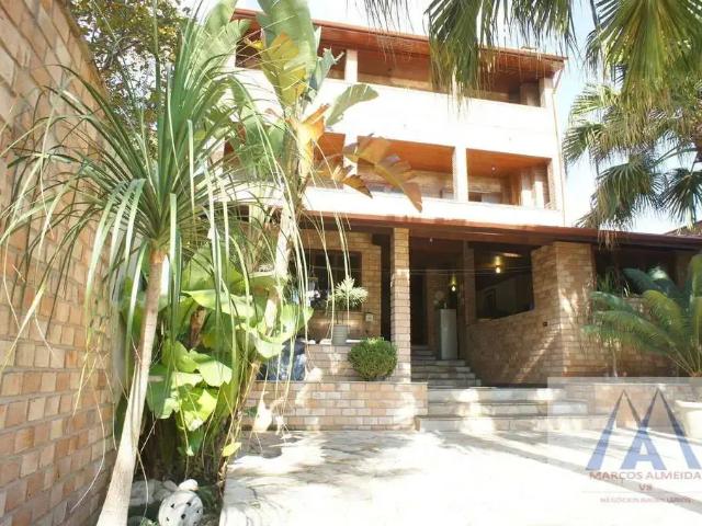 Casa / Sobrado para Venda em Mogi das Cruzes/SP Vila Suissa 5 Quartos