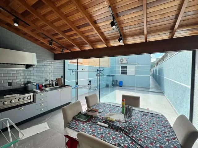 Casa / Sobrado para Venda em Mogi das Cruzes/SP Vila Suissa 3 Quartos