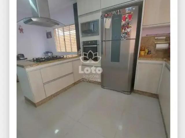 Casa / Sobrado para Venda em Mogi das Cruzes/SP Vila Suissa 3 Quartos