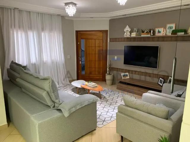 Casa / Sobrado para Venda em Mogi das Cruzes/SP Vila Suissa 3 Quartos