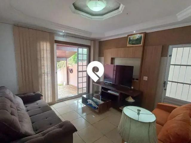 Casa / Sobrado para Venda em Mogi das Cruzes/SP Vila Suissa 3 Quartos