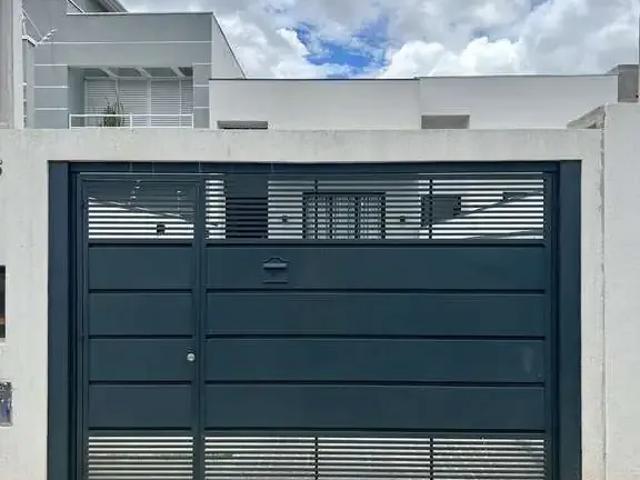 Casa / Sobrado para Venda em Mogi das Cruzes/SP Vila Suissa 3 Quartos