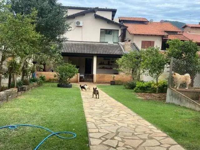 Casa / Sobrado para Venda em Mogi das Cruzes/SP Vila Suissa 3 Quartos