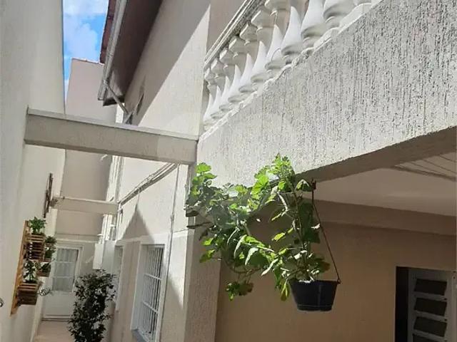 Casa / Sobrado para Venda em Mogi das Cruzes/SP Vila Suissa 3 Quartos