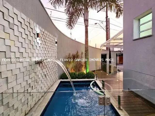 Casa / Sobrado para Venda em Mogi das Cruzes/SP Vila São Sebastião 3 Quartos