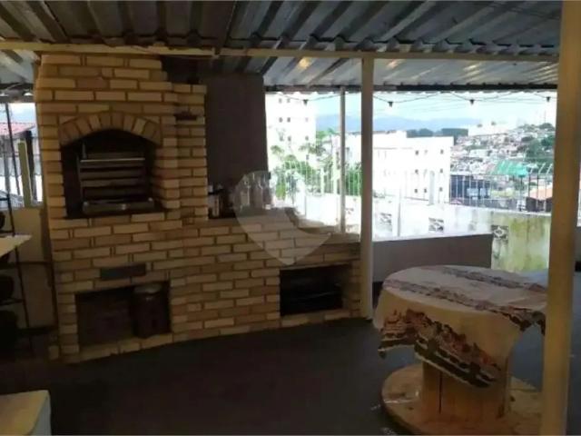 Casa / Sobrado para Venda em Mogi das Cruzes/SP Alto da Boa Vista 5 Quartos