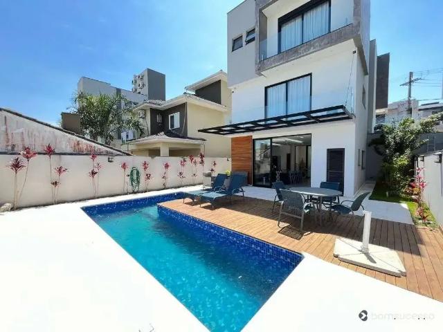 Casa / Sobrado para Venda em Mogi das Cruzes/SP Cidade Parquelandia 3 Quartos