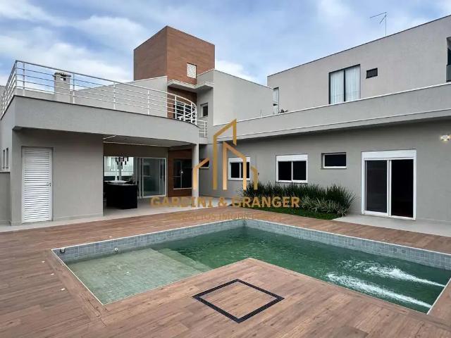 Casa / Sobrado para Venda em Mogi das Cruzes/SP Fazenda Rodeio 4 Quartos