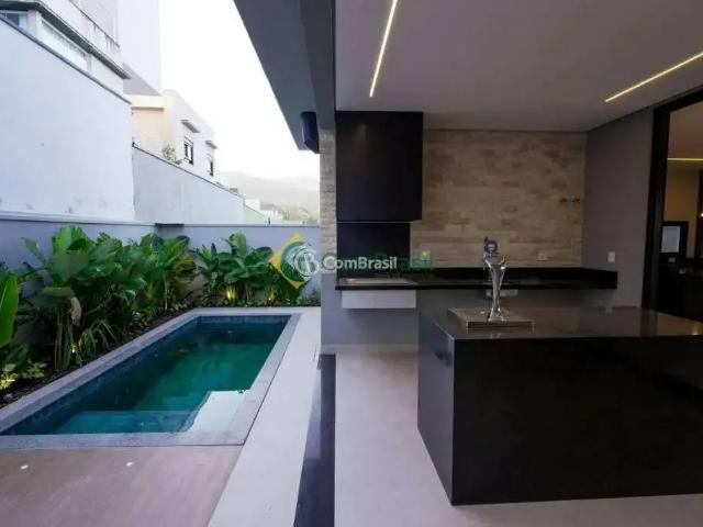 Casa / Sobrado para Venda em Mogi das Cruzes/SP Fazenda Rodeio 4 Quartos