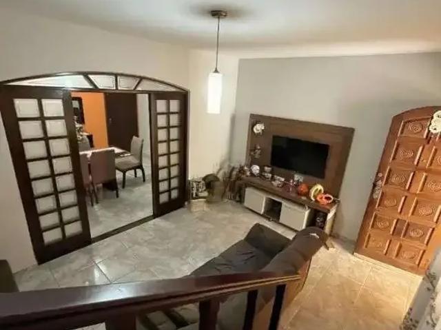 Casa / Sobrado para Venda em Mogi das Cruzes/SP Jardim Cecília 3 Quartos