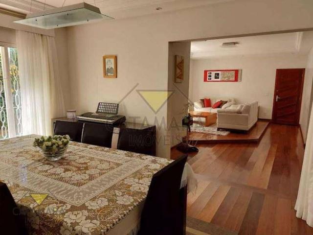 Casa / Sobrado para Venda em Mogi das Cruzes/SP Jardim Armênia 4 Quartos