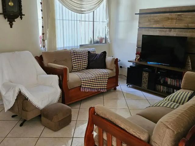Casa / Sobrado para Venda em Mogi das Cruzes/SP Jardim São Jorge 3 Quartos