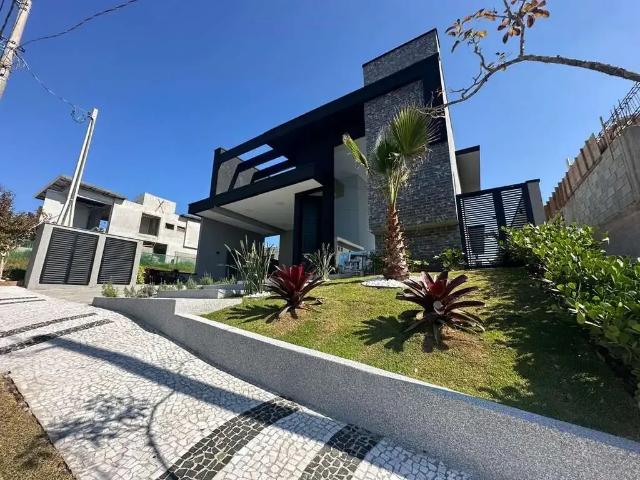 Casa / Sobrado para Venda em Mogi das Cruzes/SP Jardim São Pedro 4 Quartos