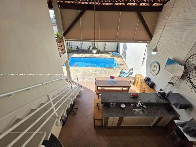 Casa / Sobrado para Venda em Mogi das Cruzes/SP Jardim Universo 4 Quartos
