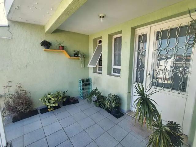 Casa / Sobrado para Venda em Mogi das Cruzes/SP Jardim Veneza 4 Quartos